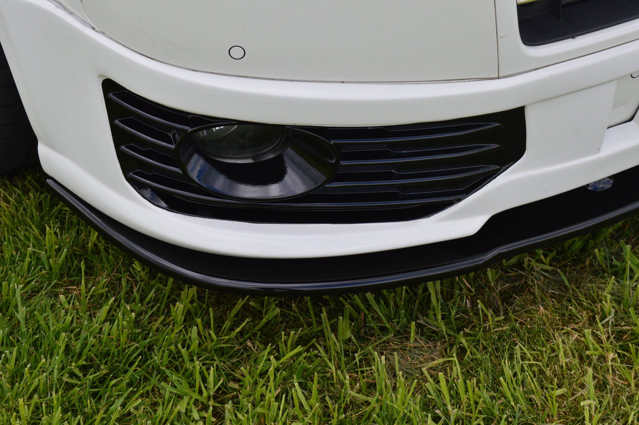 VW T5.1 OEM Style Front Spoiler (PRIMED) & Front Splitter - Vee Dub