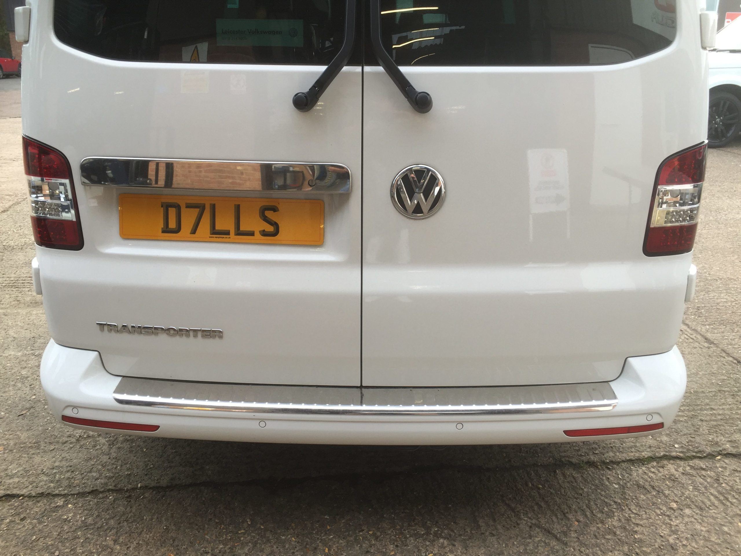 T5 & T5.1 Red & Clear LED Rear Lights - Twin Door